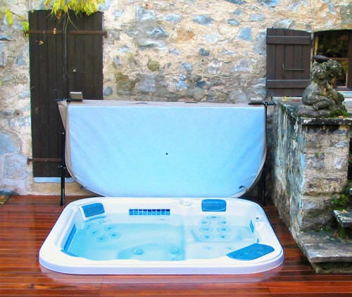 Spa encastrable / carré / 6 places - AURORA - DIMENSION ONE SPAS - Vidéos