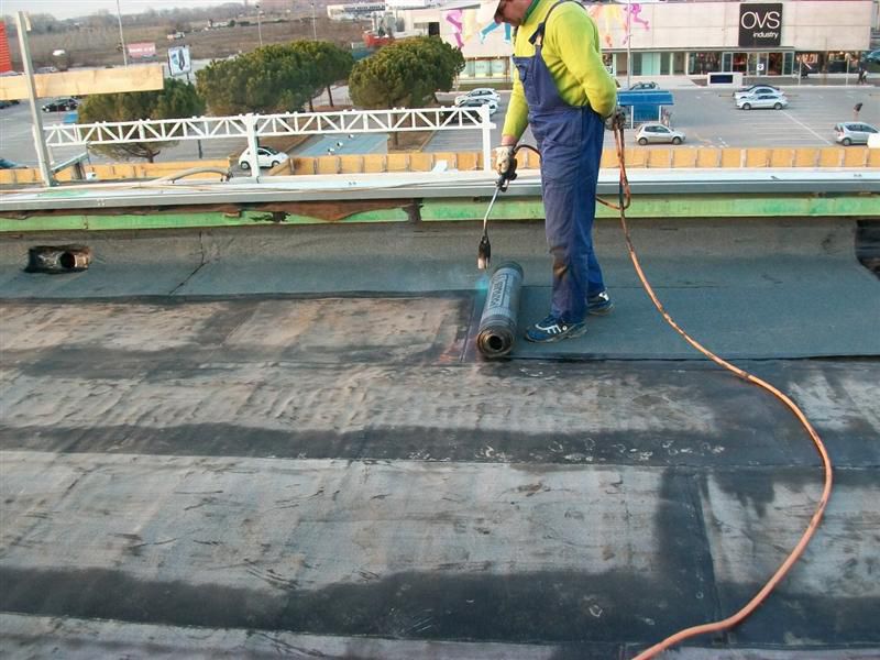 Membrane d'étanchéité de protection / pour toiture / pour construction ...