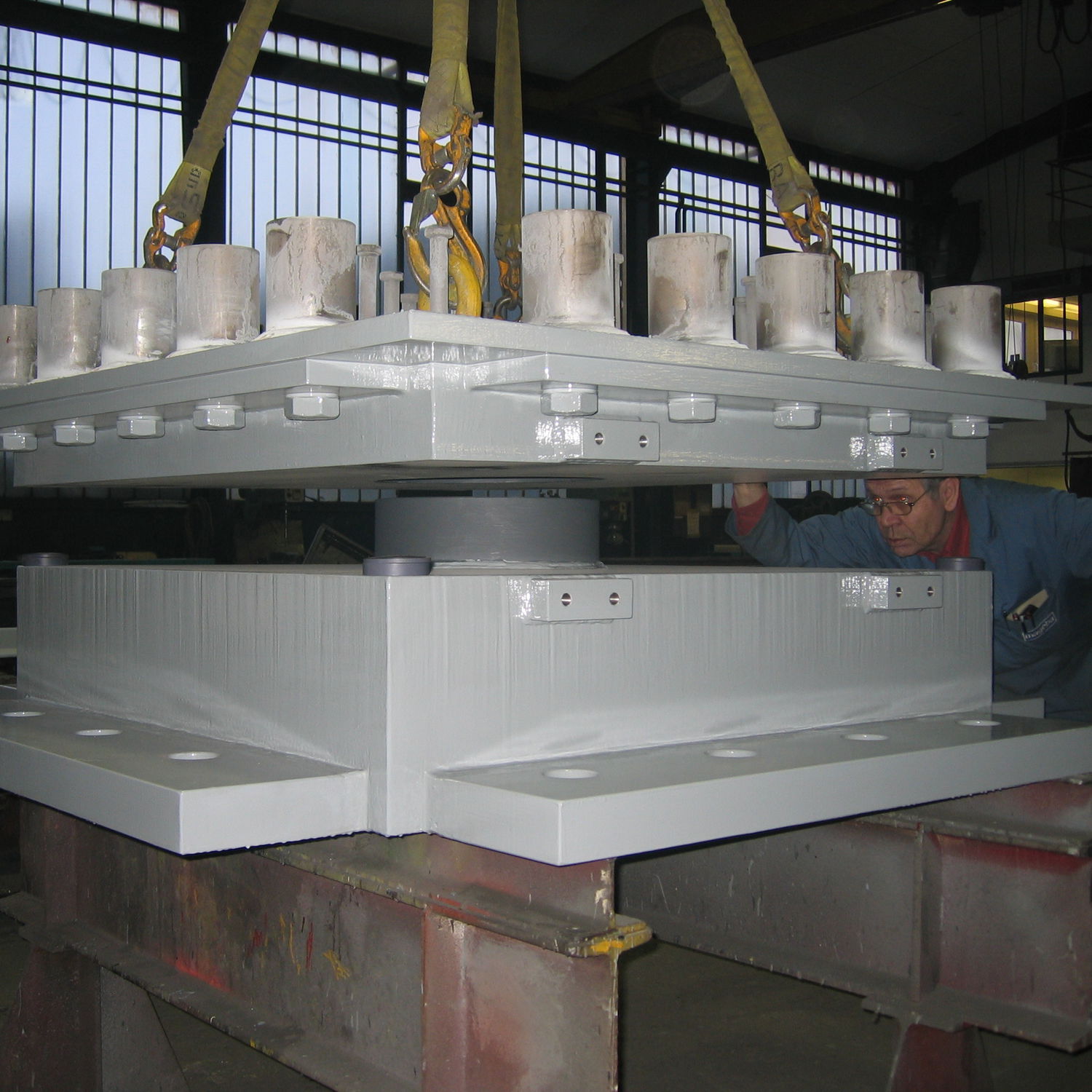 Appareil d'appui structurel - RESTON-FORCE - Mageba - en élastomère ...