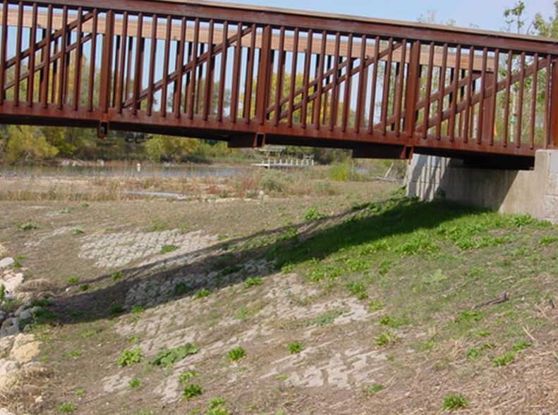 Bloc de béton creux / à emboîtement / pour contrôle de l'érosion ...