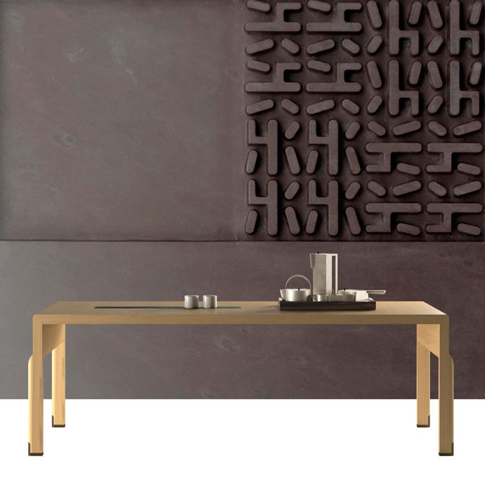 Table contemporaine - ESTI - DIMENSIONE CHI WING LO - en chêne naturel ...