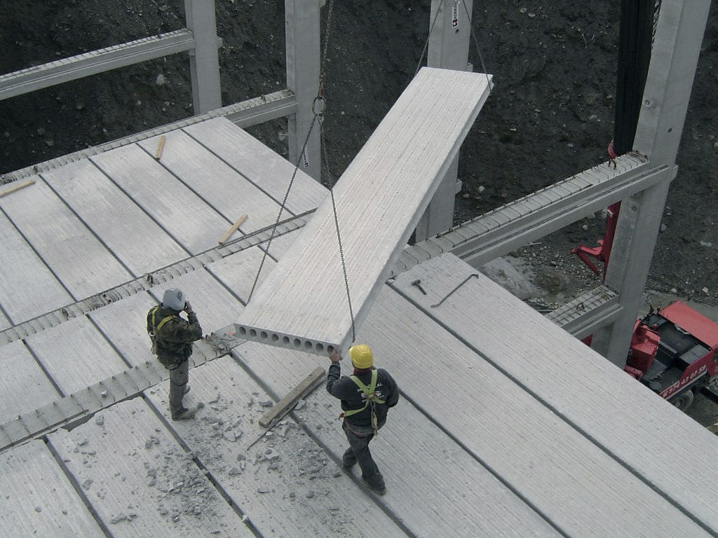 Dalle de plancher en béton précontraint / alvéolé - HORMIPRESA