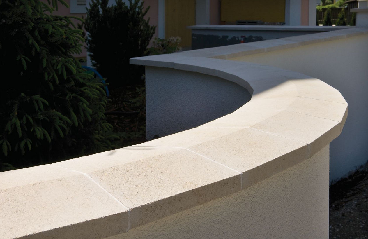 Chaperon de mur - DOUBLE-BEVELED STONE - SAS PREFABRICADOS DE HORMIGON SA