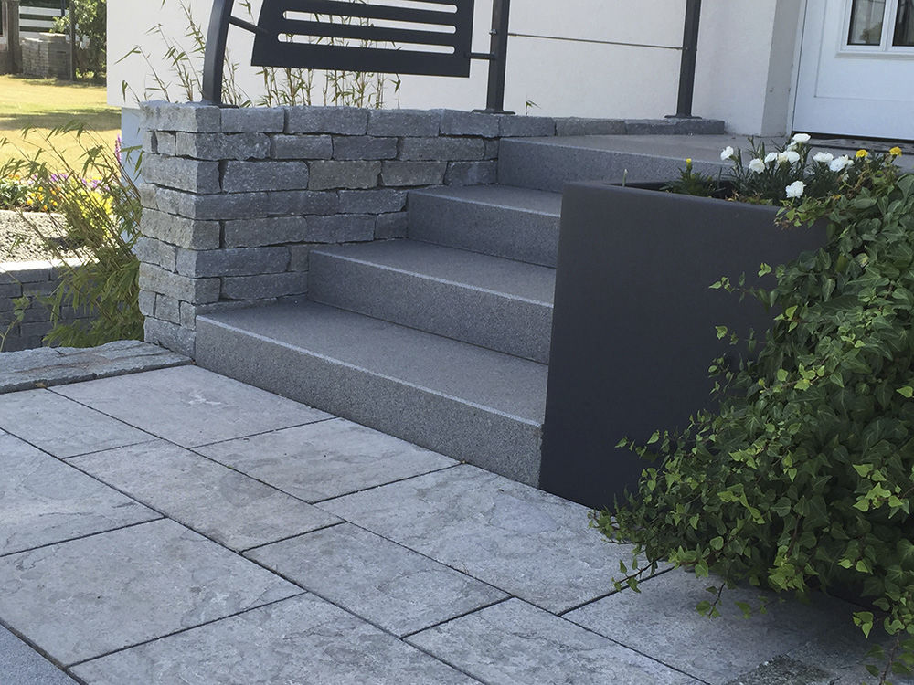 Marche en pierre naturelle - JERSEY - Bauma-stone - en granit