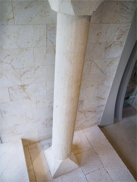 Colonne de pierre naturelle - SATRES - Akrolithos S.A. - en bois massif ...