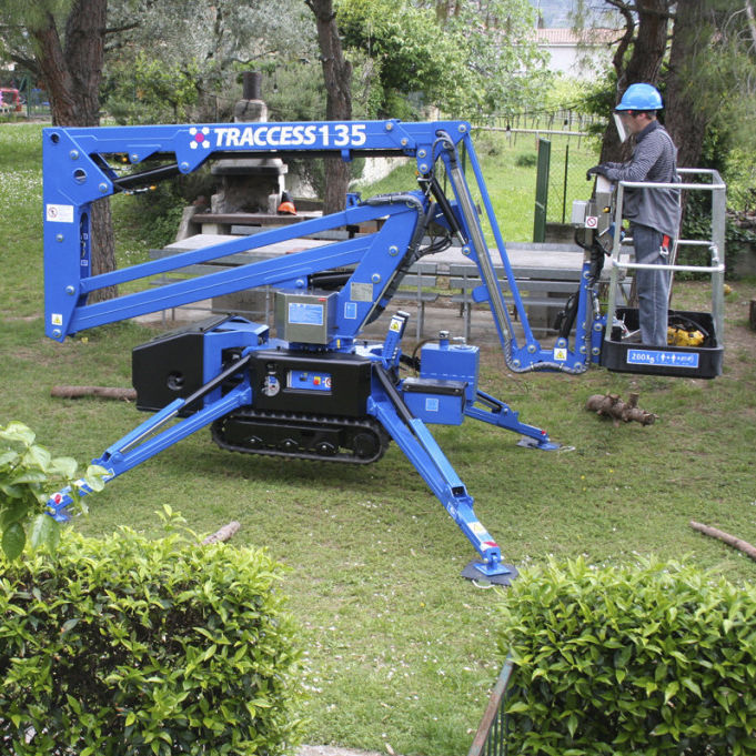 Plateforme aérienne pour chantier - TRACCESS 135 - CTE - d'accès / d ...