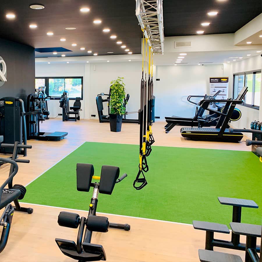 Gazon artificiel - CURLEDTRAIL - Geometriktarget - en rouleau / pour ...