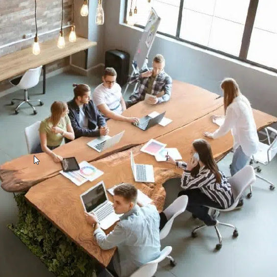 Table design original - LinfaDecor - en châtaignier / avec piètement en fer / professionnelle