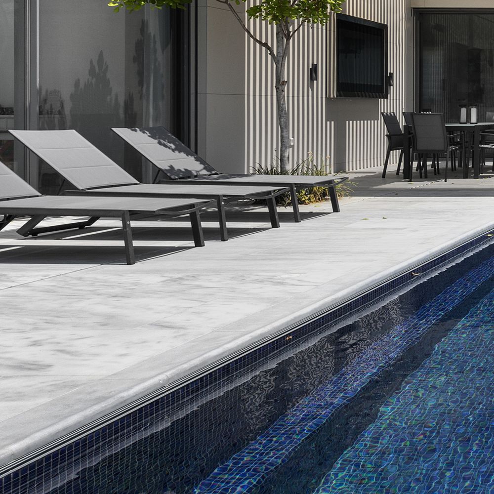 Margelle de piscine en marbre - Profile C - Poolstones