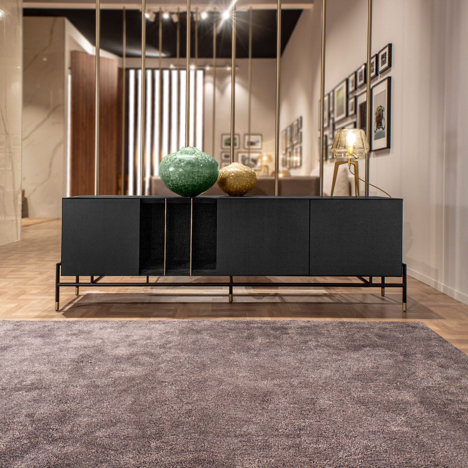 Buffet contemporain - V267 - Aston Martin - en plaqué bois / en métal ...