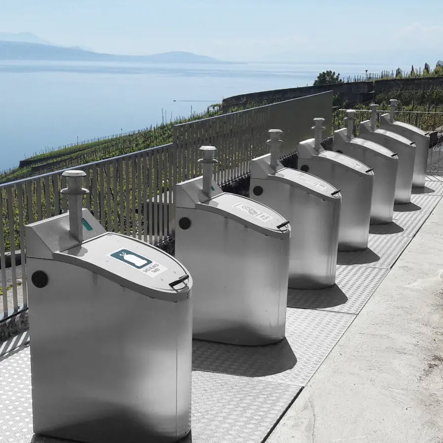 Poubelle à conteneur enterré - Vilaro - Villiger Entsorgungssysteme AG ...