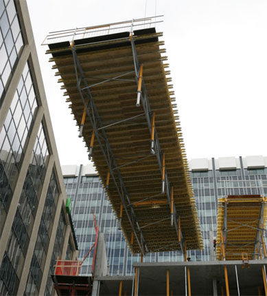 Coffrage modulaire / en métal / pour plancher - SKYTABLE - PERI S.A.S.