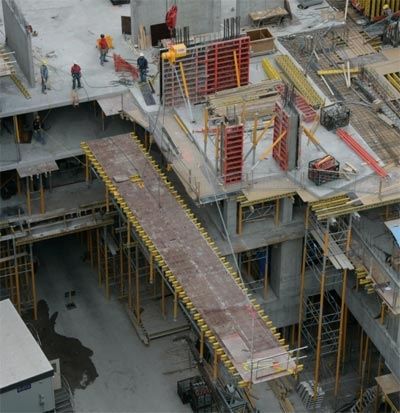 Coffrage modulaire / en métal / pour plancher - SKYTABLE - PERI S.A.S.