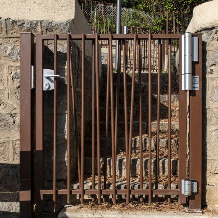 Portail pivotant - MC OOBAMBOO™ - NORMACLO - en acier galvanisé / en ...