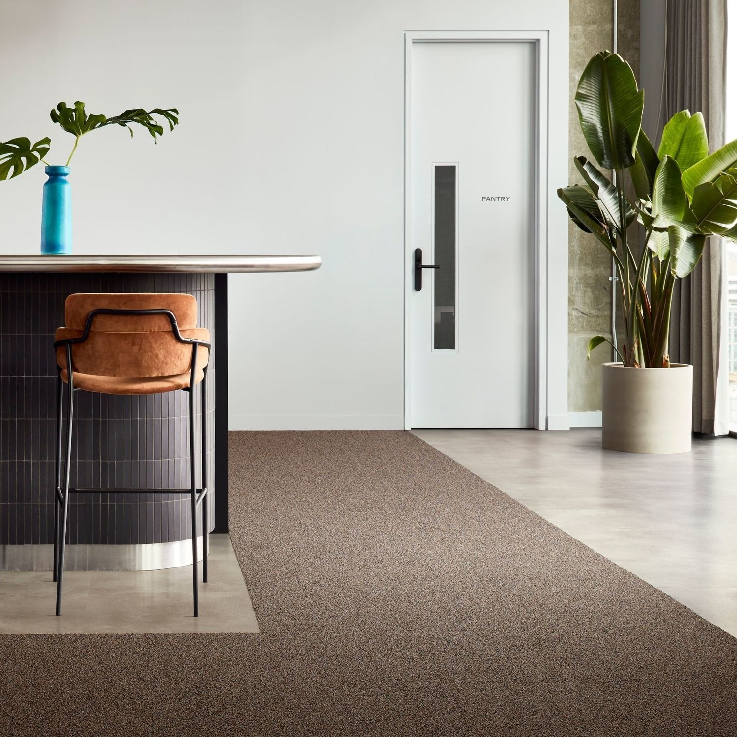 Moquette en dalles - DOVER STREET - Interface - bouclée / en polyamide ...