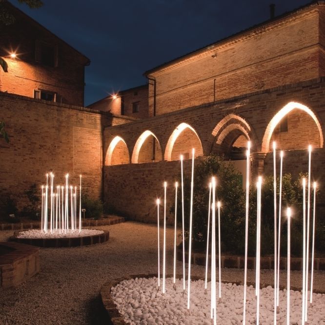 Colonne lumineuse contemporaine - TYPHA - iGuzzini - en inox / en acier ...