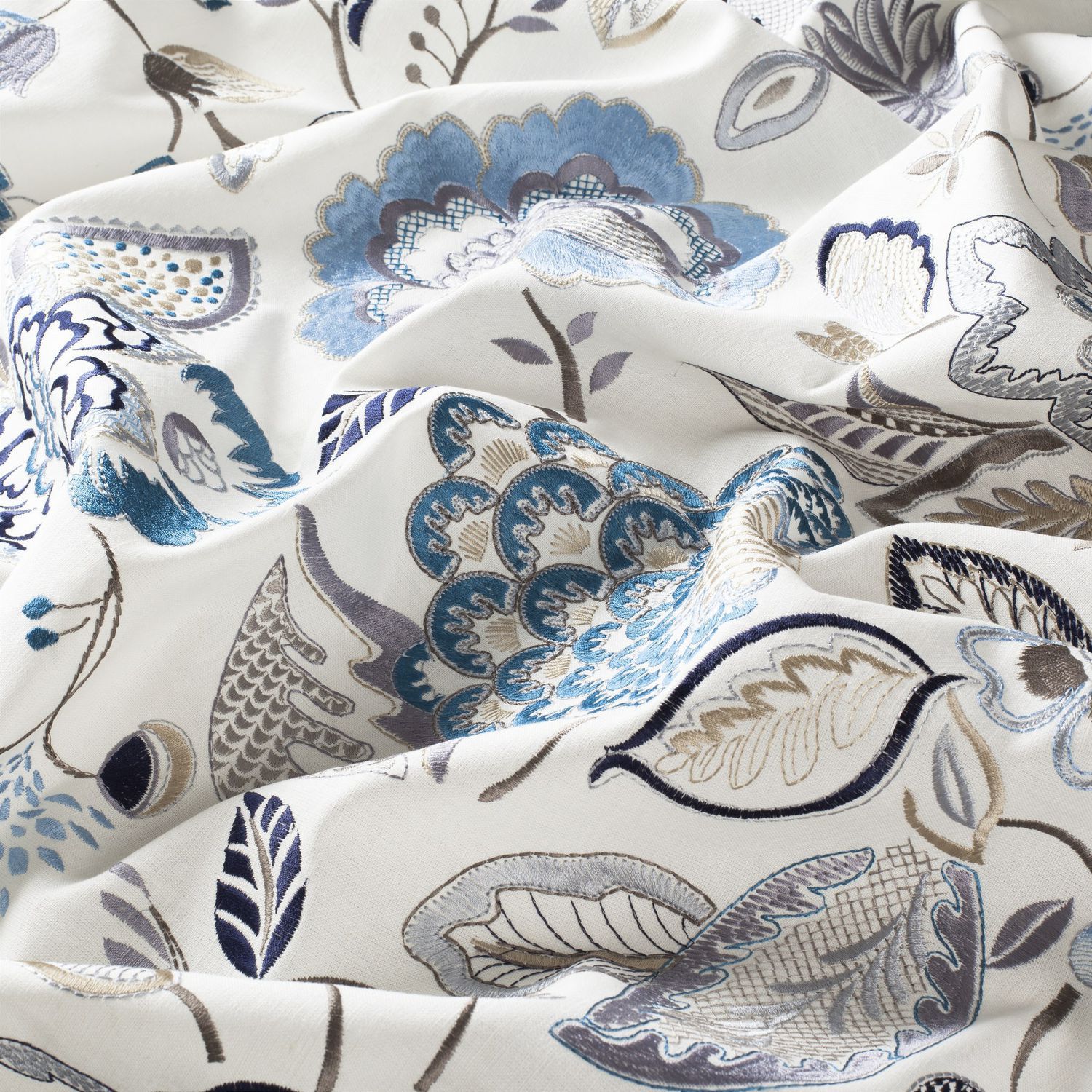 Tissu d'ameublement - LES FABLES - JAB ANSTOETZ FABRICS - pour rideaux ...