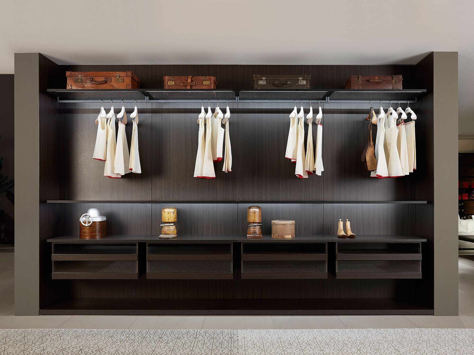 Dressing modulable - BOISERIE - Porro - mural / contemporain / en bois