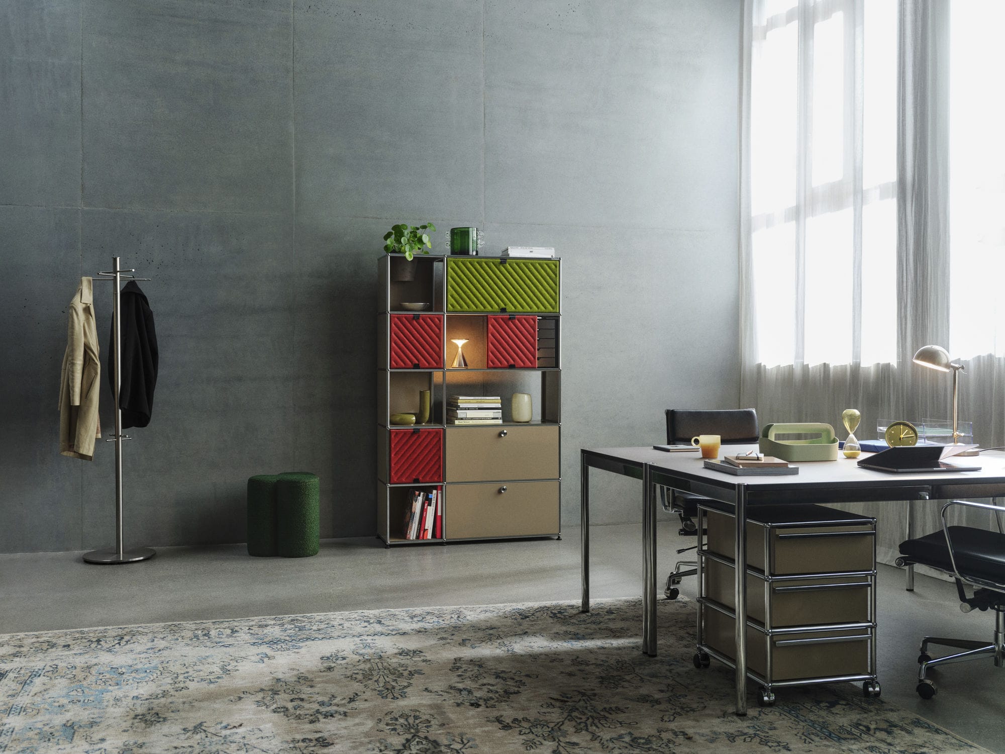 Étagère modulable - USM Haller Soft Panel – Red and Green - USM Modular ...