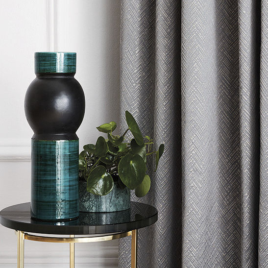 Tissu d'ameublement - FLORIS : MITZI - ROMO - pour rideaux / à motif ...