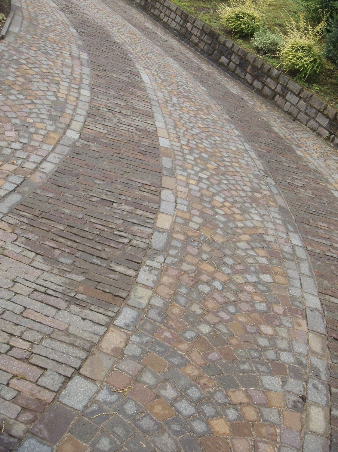 Pavé en pierre / carrossable / pour piétons / antidérapant - CONSORZIO ...