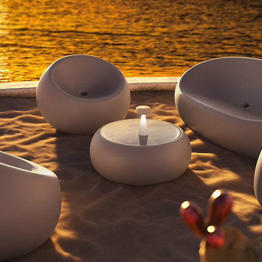 Table basse contemporaine - boom - PLUSt COLLECTION - en verre / avec piètement en polyéthylène ...