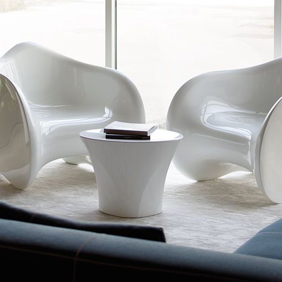 Table basse contemporaine - ENTA - PLUSt COLLECTION - en polyéthylène / avec piètement en ...