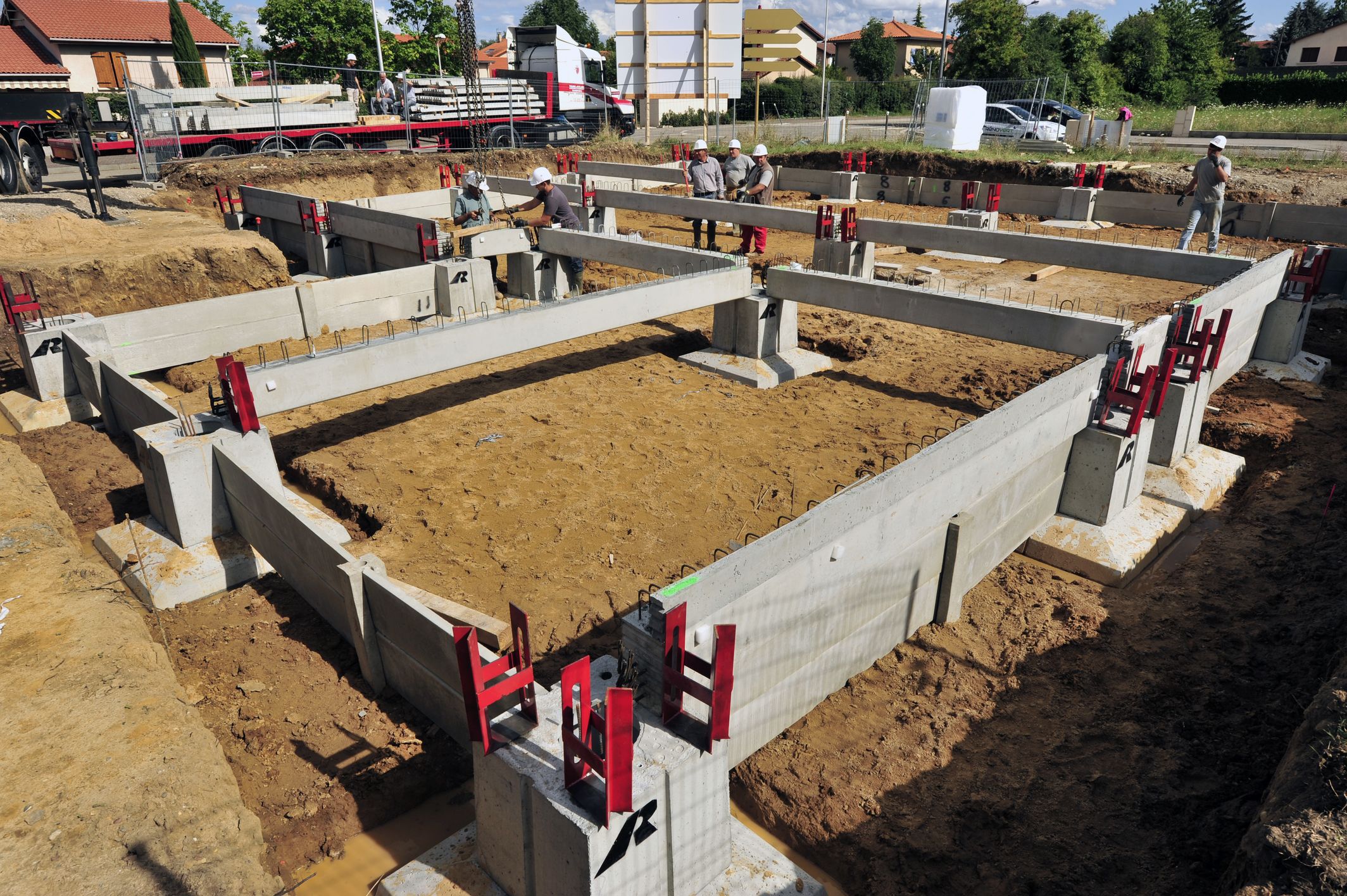 Longrine en béton armé - RECTOR - Vidéos