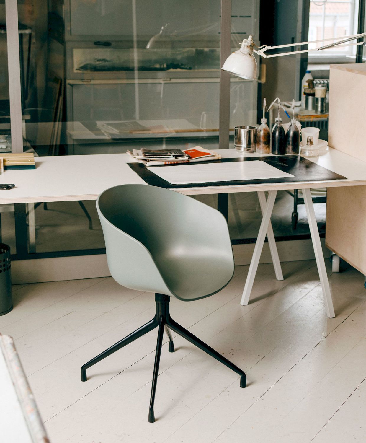 Chaise visiteur contemporaine - AAC20 - Hay a/s - d'intérieur / en ...