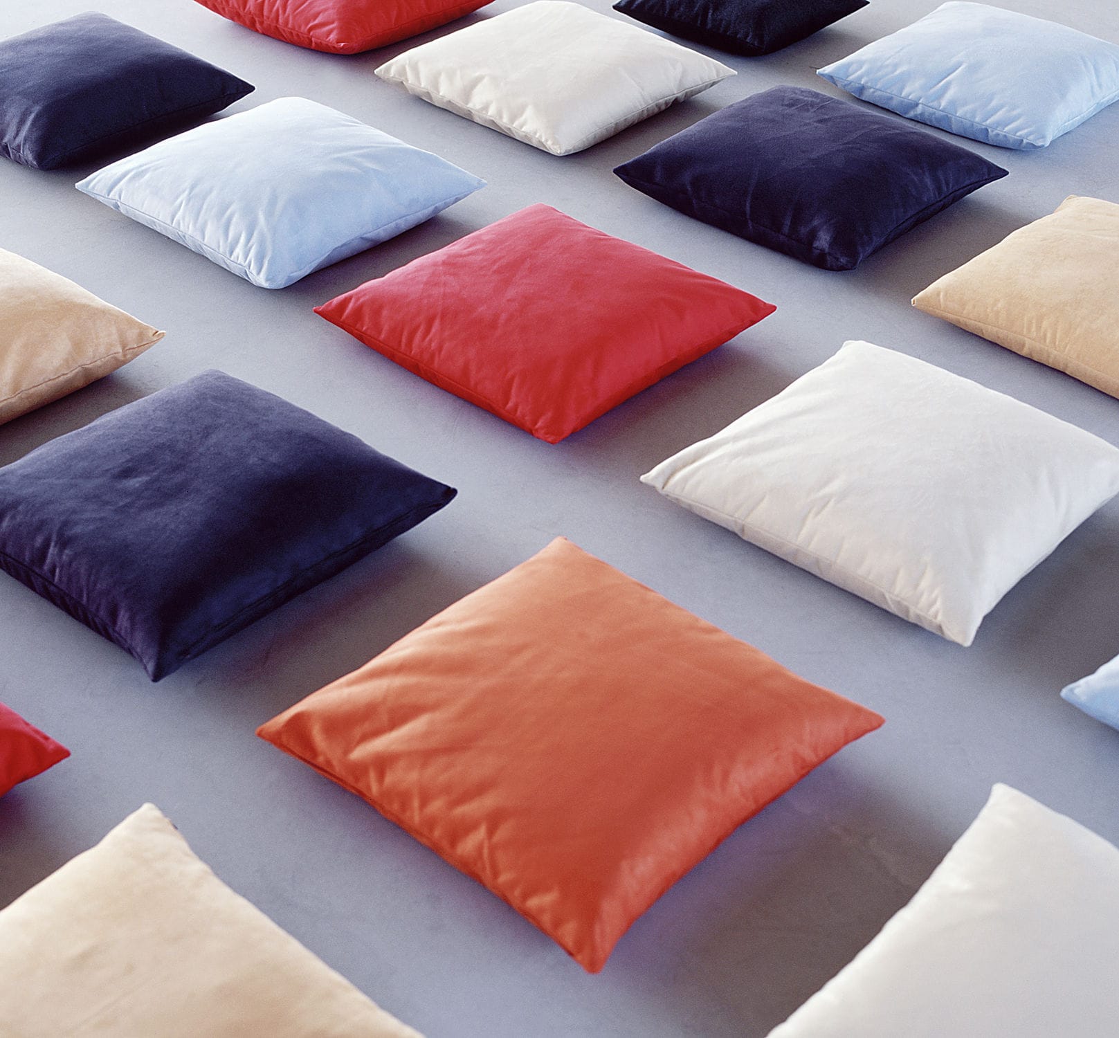 Coussin carré - SWING - SOFTLINE - uni / en tissu