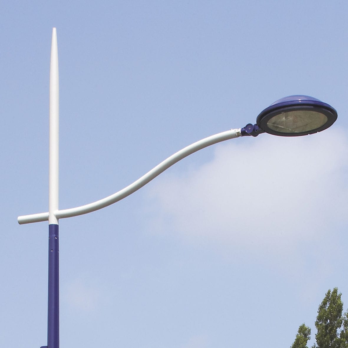 Lampadaire urbain - ILOA - Valmont France - contemporain / en aluminium ...