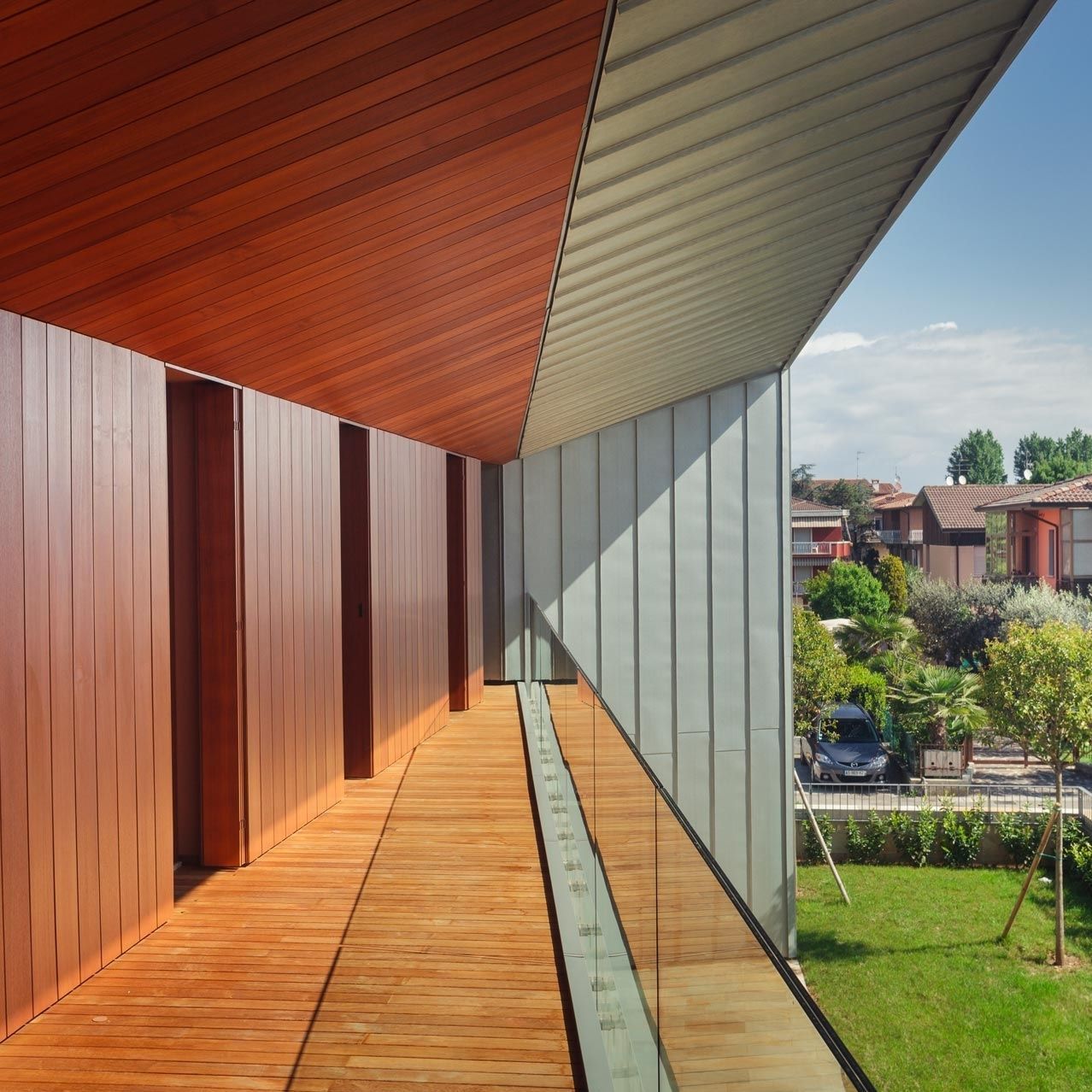 Soffite de titane - VILLE AIMARO - ZINTEK - en zinc