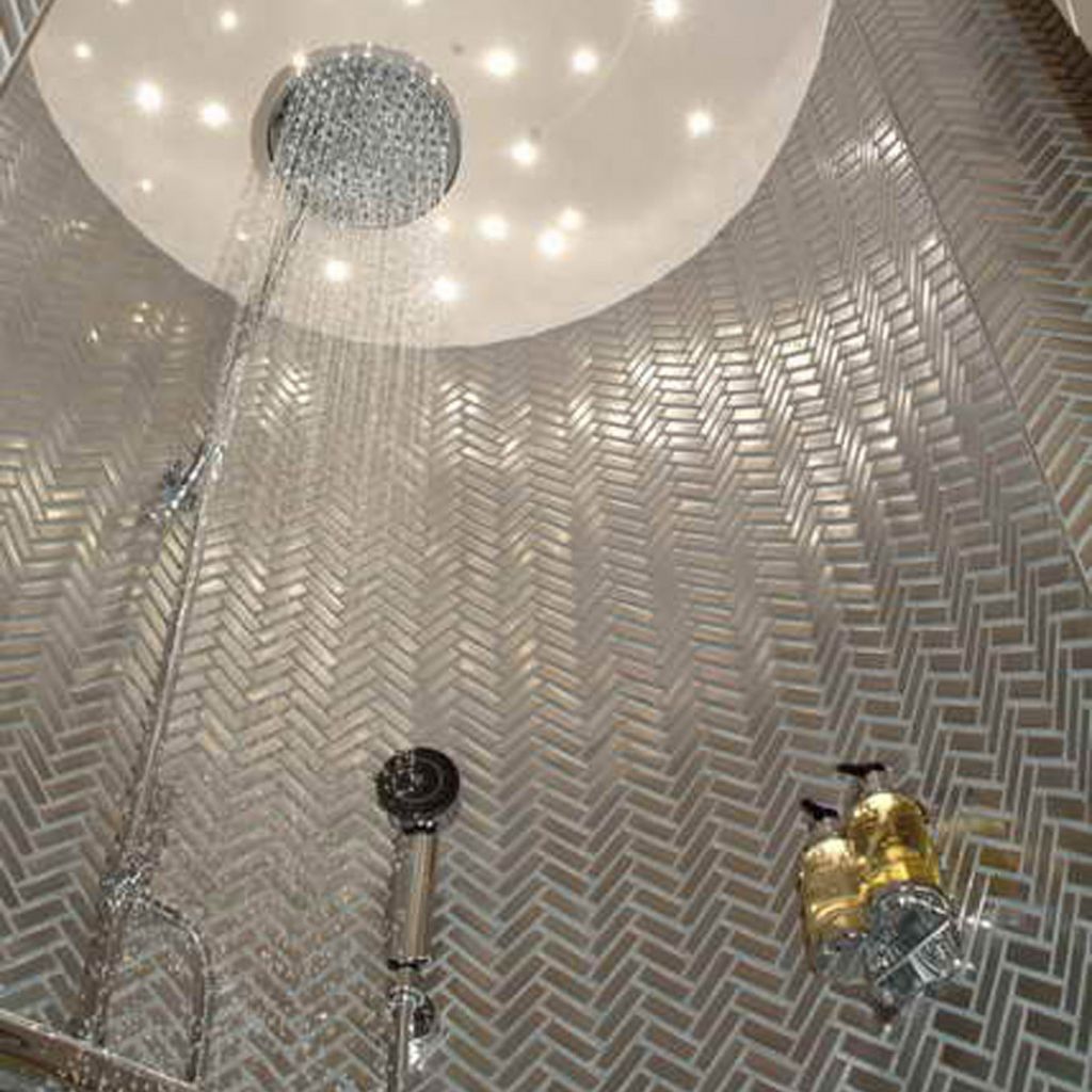 Douche cascade - Freixanet Wellness - en verre / avec porte battante ...