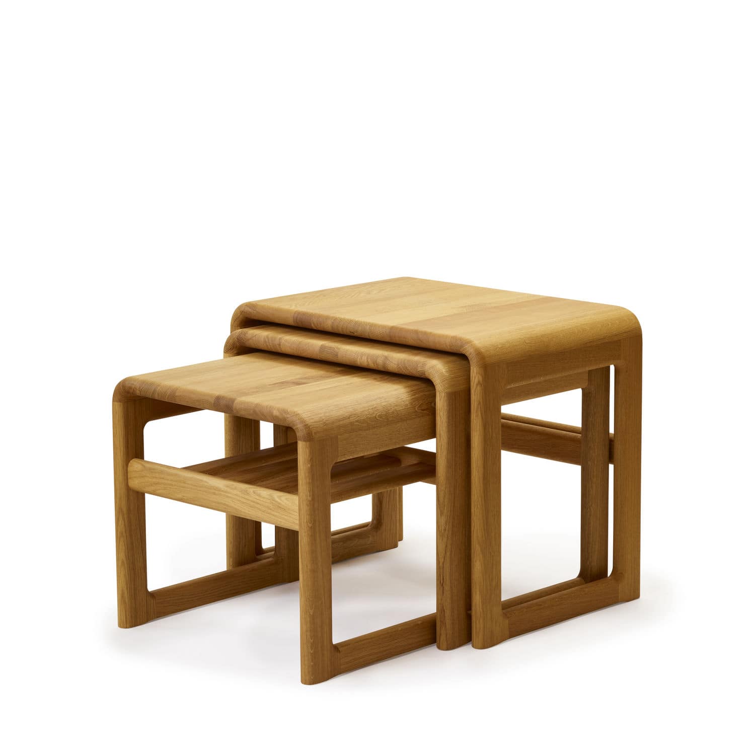Table gigogne design scandinave - 8314 - dyrlund - en chêne / en noyer ...