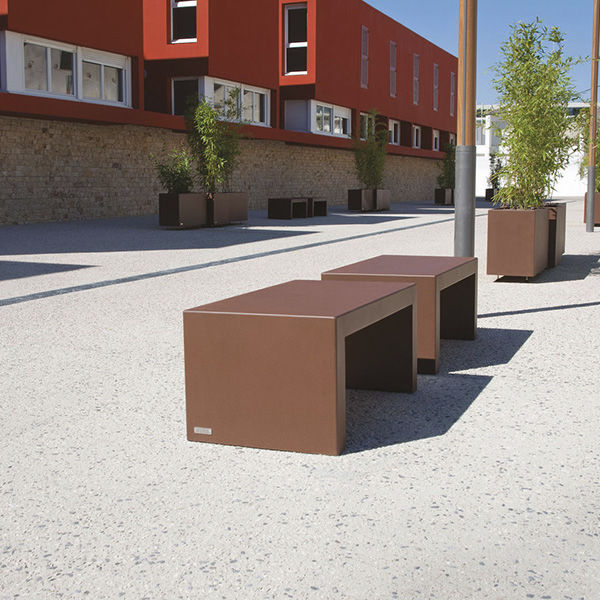 Banc public contemporain - EUDALD - CYRIA | Mobilier Urbain - en acier / en inox / en acier ...