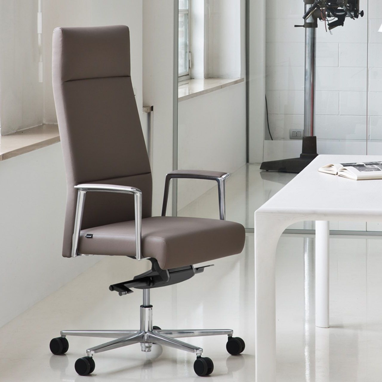 Fauteuil de direction contemporain - MAX - Frezza - en polyuréthane ...