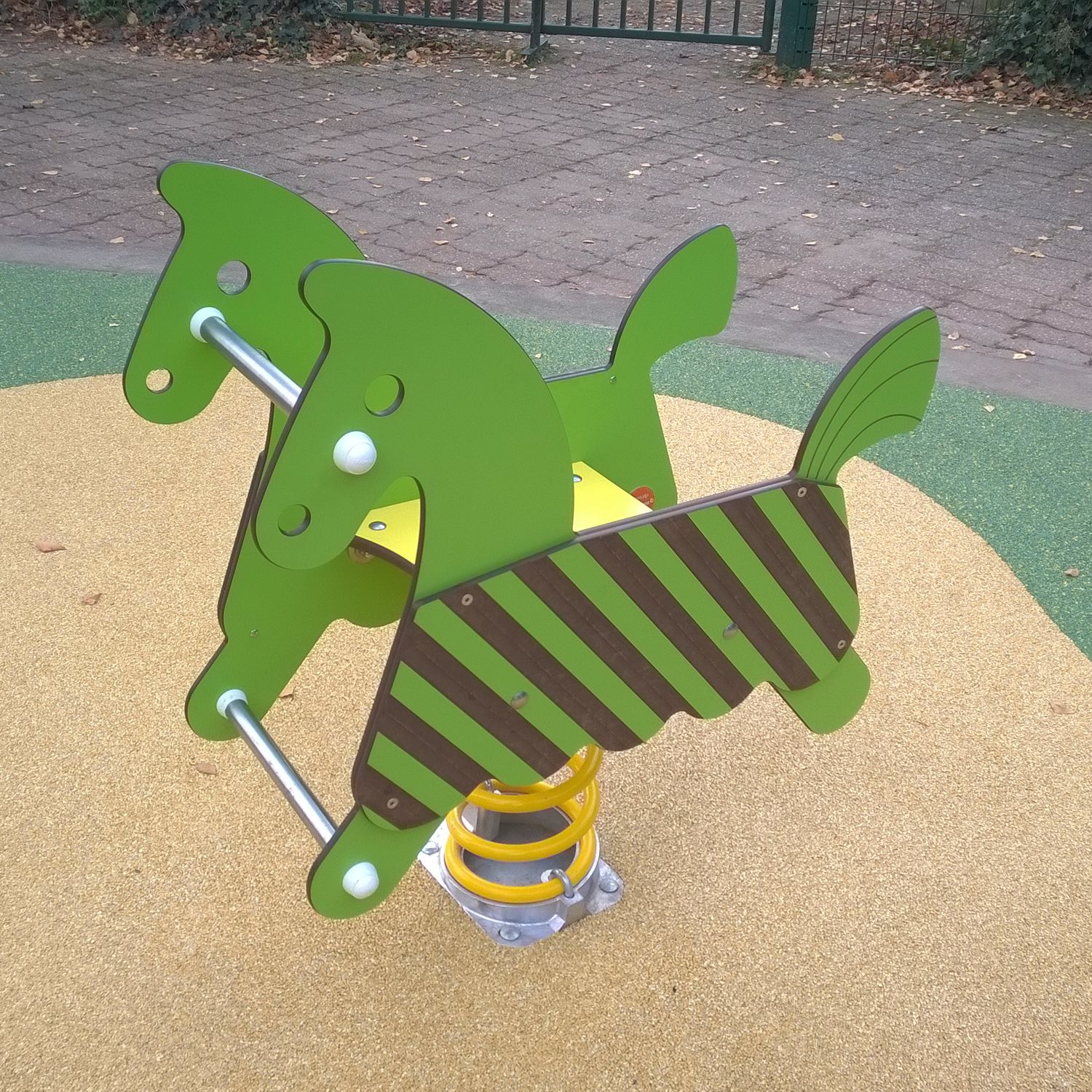 Jeu à ressort en métal - LE CHEVAL DE BATAILLE - Transalp - en HPL ...