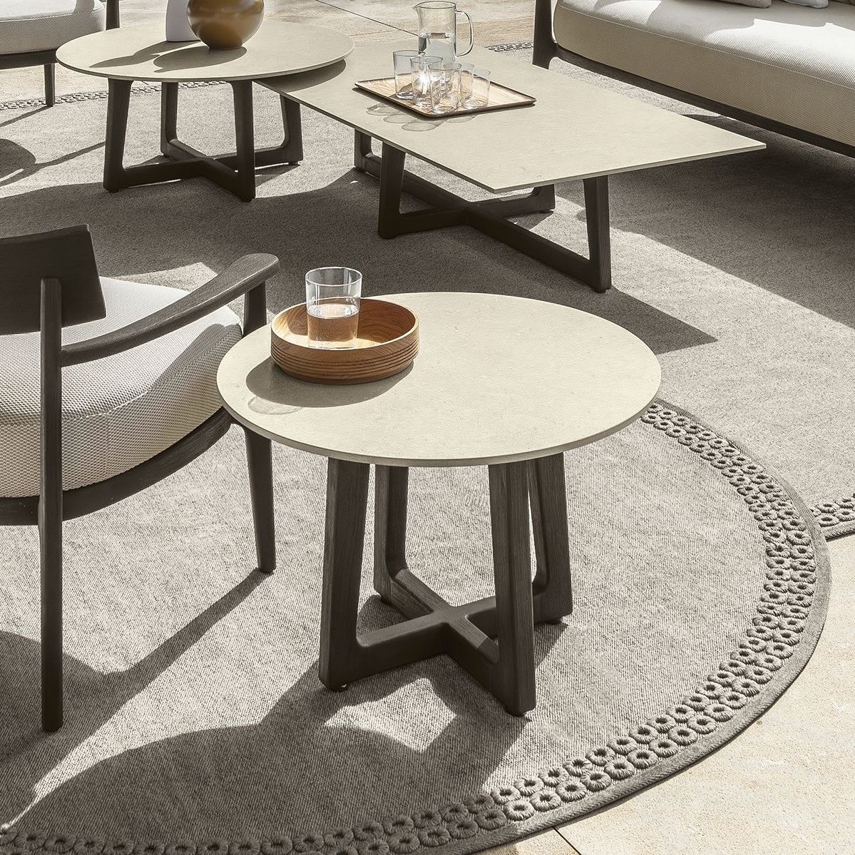 Table d'appoint contemporaine - EVER - TALENTI - en grès / en pierre de ...