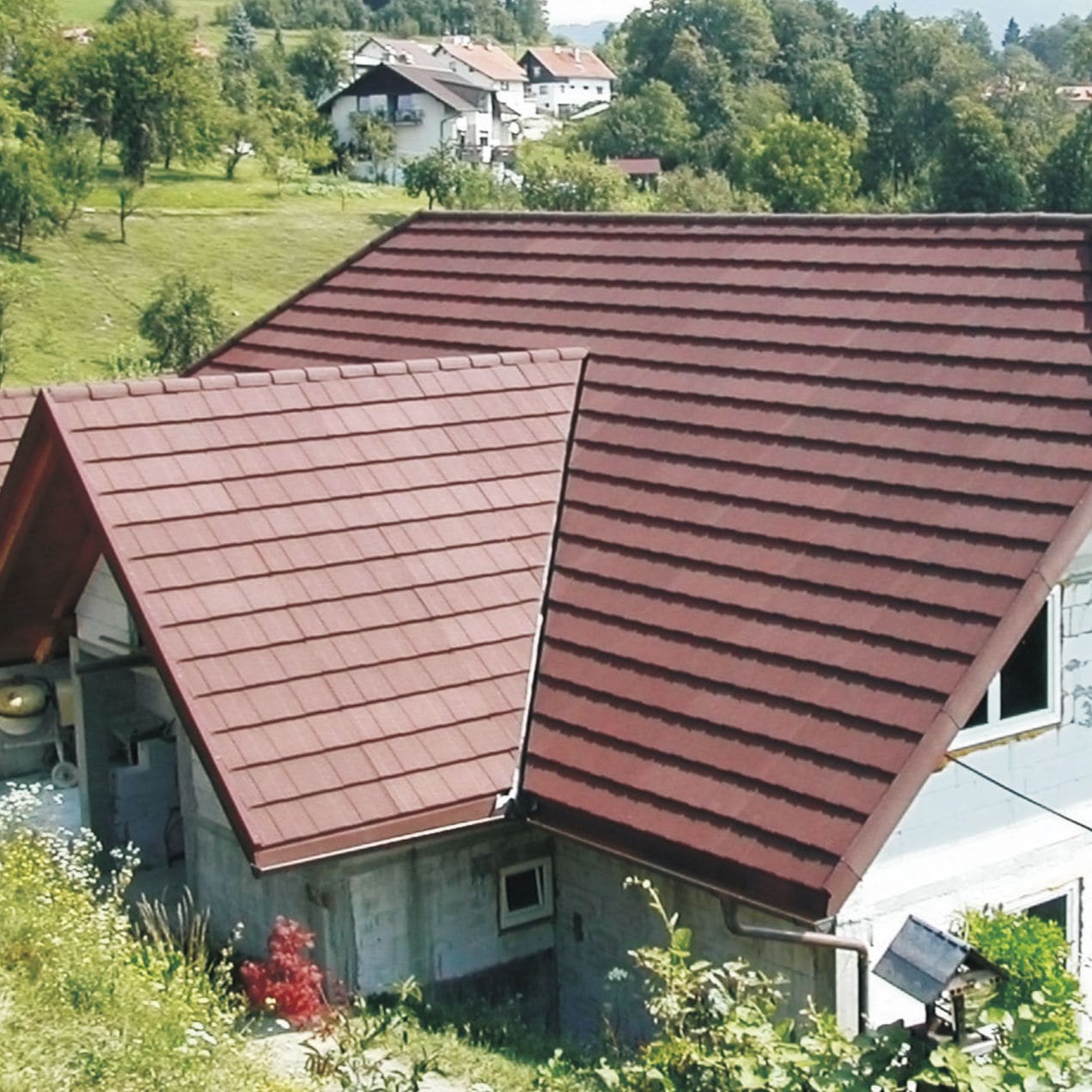 Tuile mécanique - ROWOOD - Roser Co., Ltd. - portugaise / petit moule ...