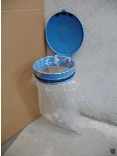 Support de sac poubelle public - PAR096783. - Guéry SAS - mural / en ...