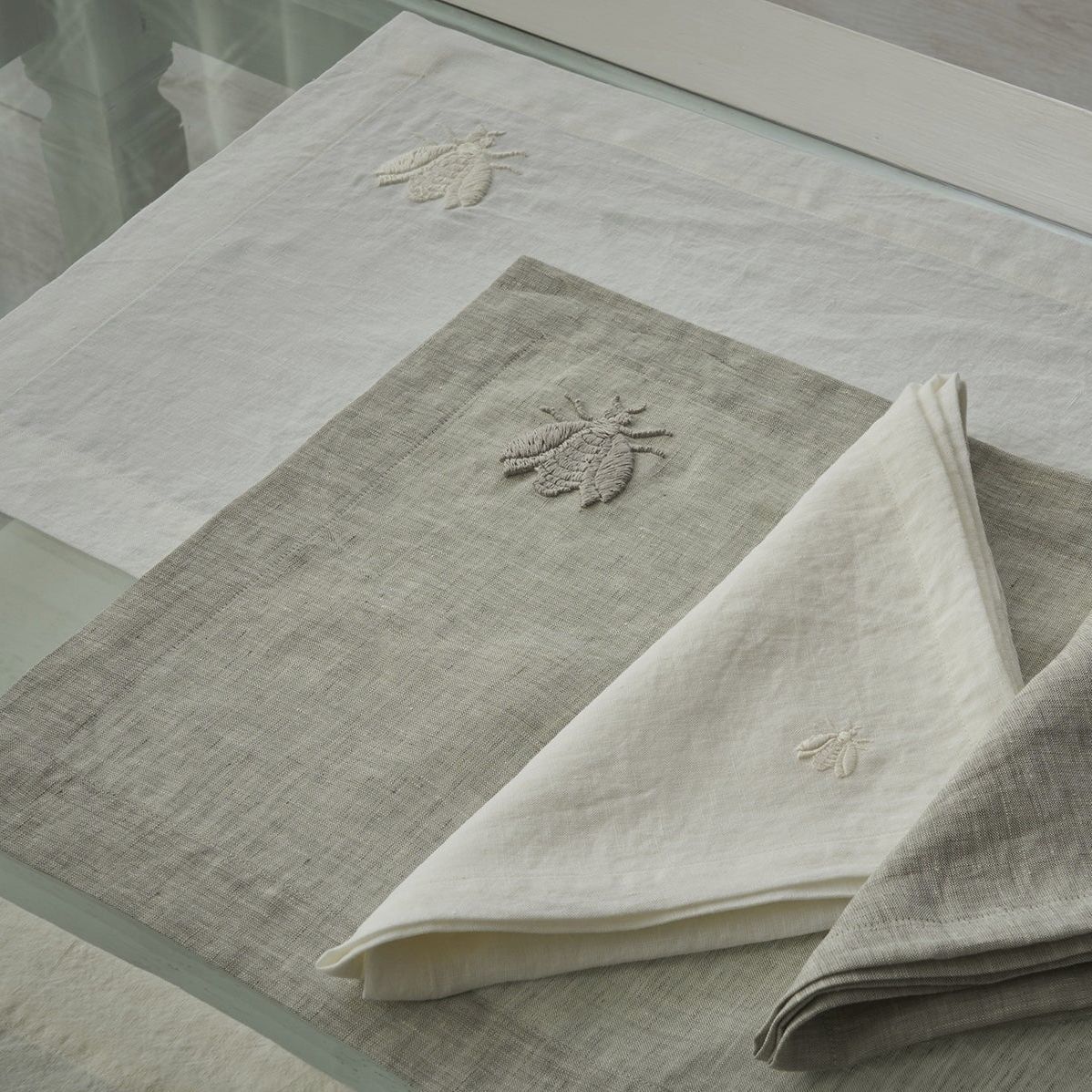 Set de table en lin - APE GRANDE - MASTRO RAPHAEL - contemporain ...