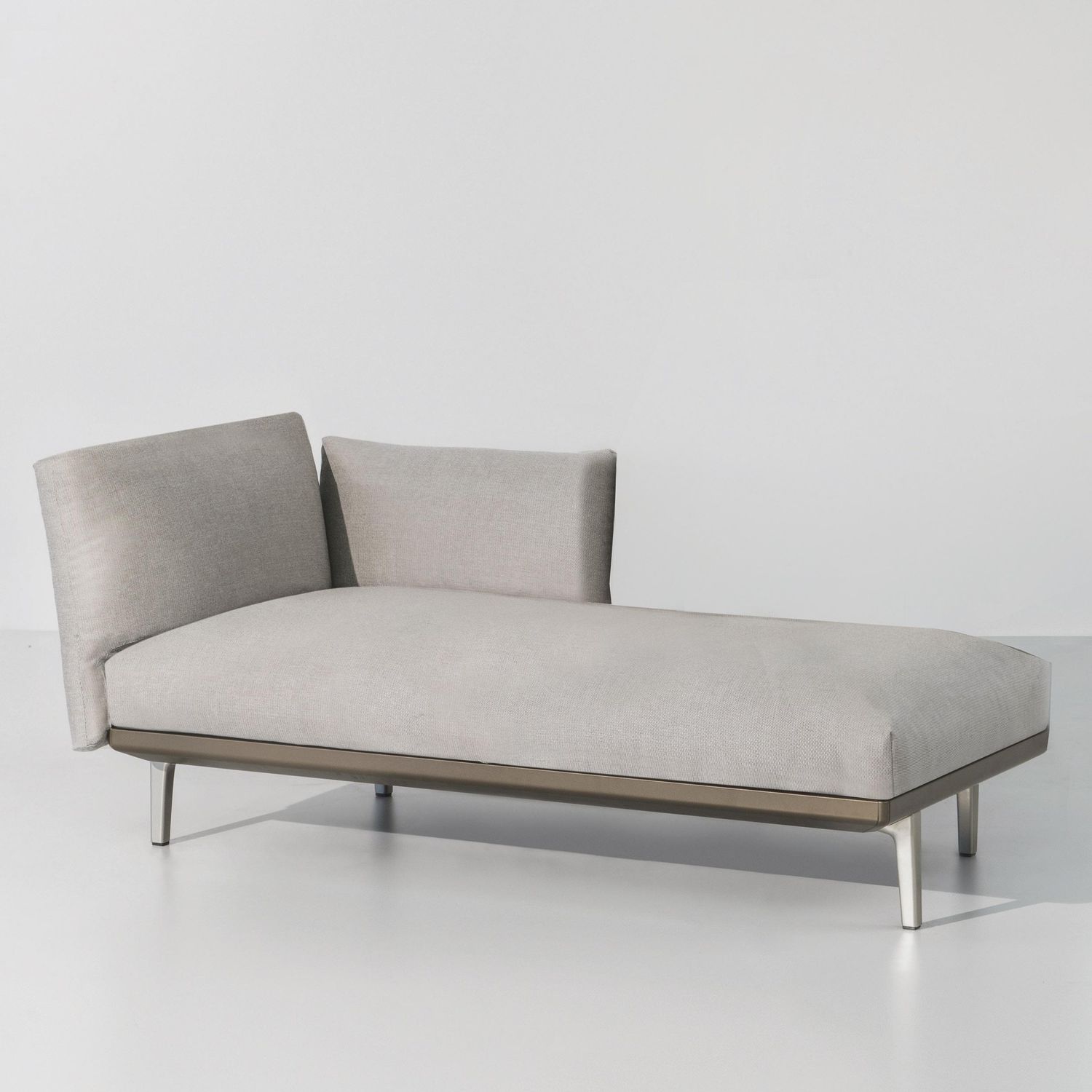 Méridienne contemporaine - BOMA - KETTAL - en tissu / en aluminium / en ...