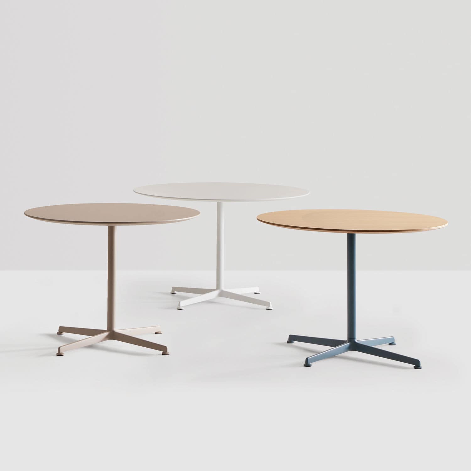 Table bistrot contemporaine - ELIX - INCLASS - en HPL / en chêne / en ...