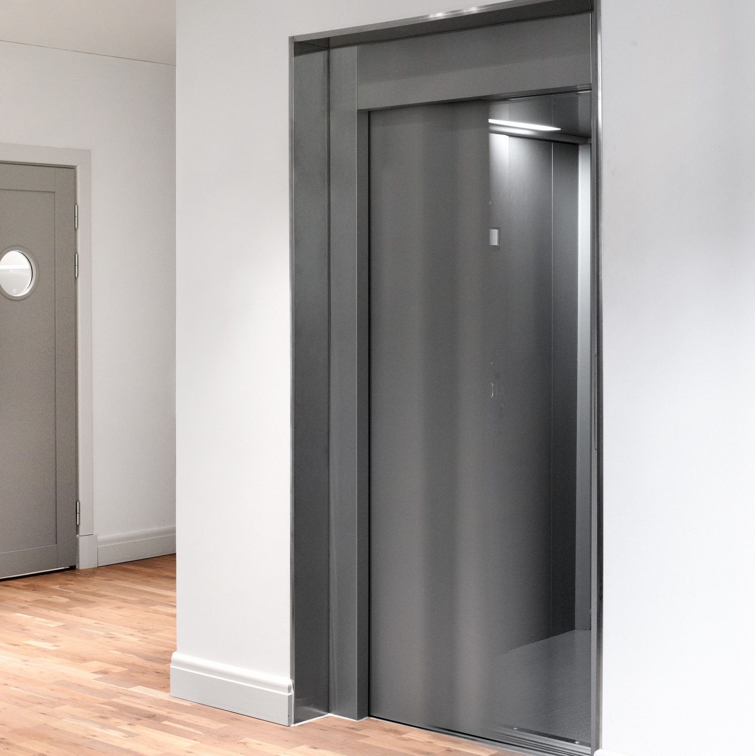 Ascenseur électrique - Aritco PublicLift Cabin - Aritco - pour le ...