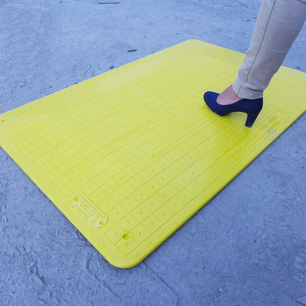 Passerelle en plastique renforcé par des fibres - 675 series - BATISEC ...