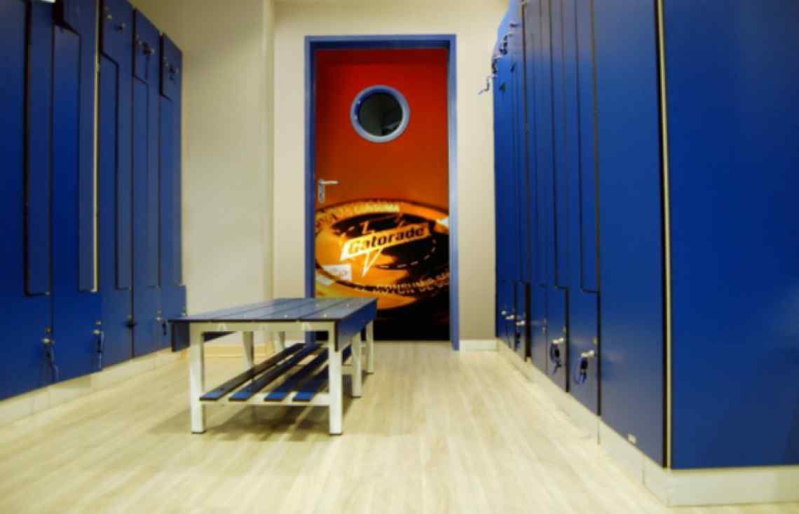 Porte d'extérieur / battante / en métal / coupe-feu - NINZ UNIVER - IDOMUS