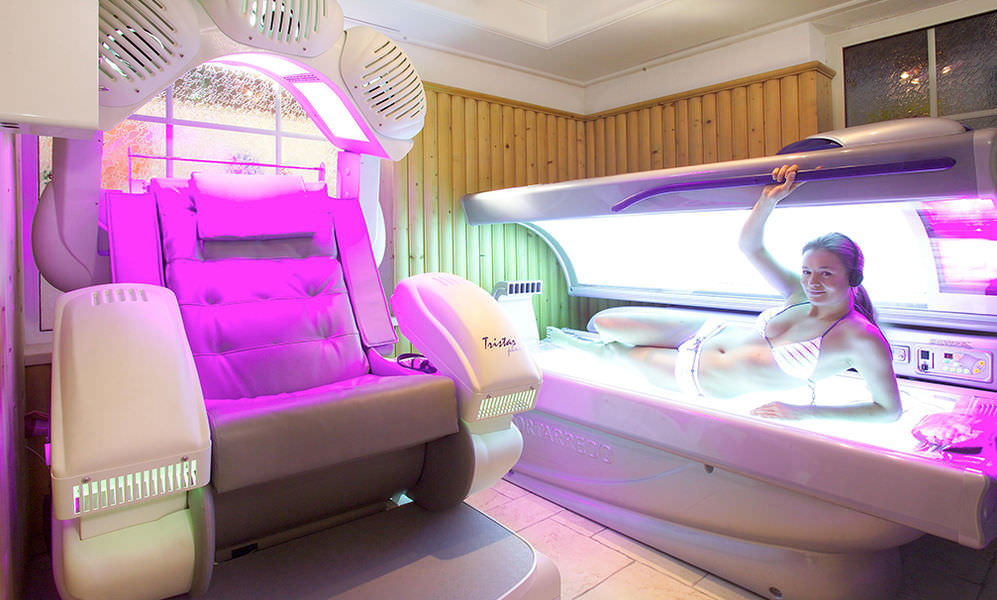 Lit de bronzage - Hofer Group GmbH