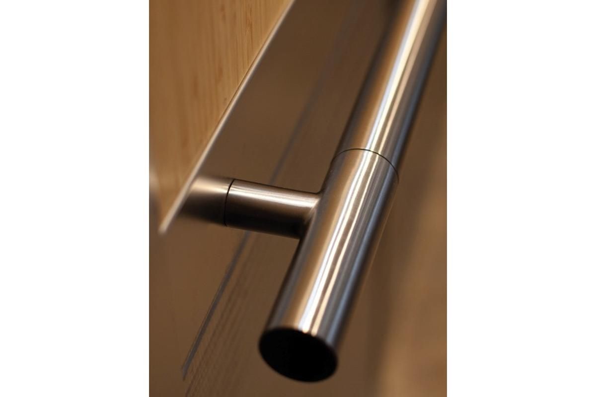 Main courante en acier inox - FORMS+SURFACES