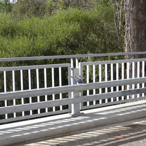 Garde-corps en métal - BN4 - Aximum - à barreaux / d'extérieur / pour pont