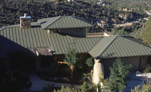 Couverture de toit en acier galvanisé - TITAN® CB-2000 - Custom-Bilt ...